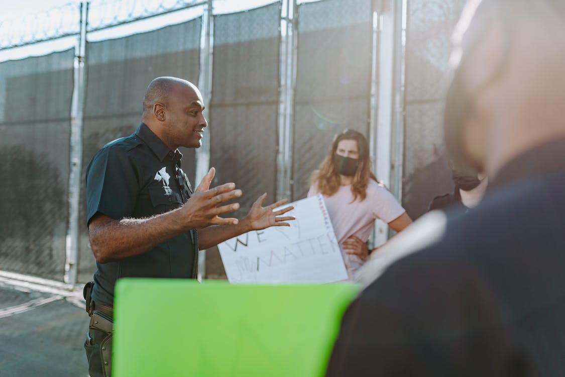 The Customer Service Aspect of Professional Private Security – HSPS ...